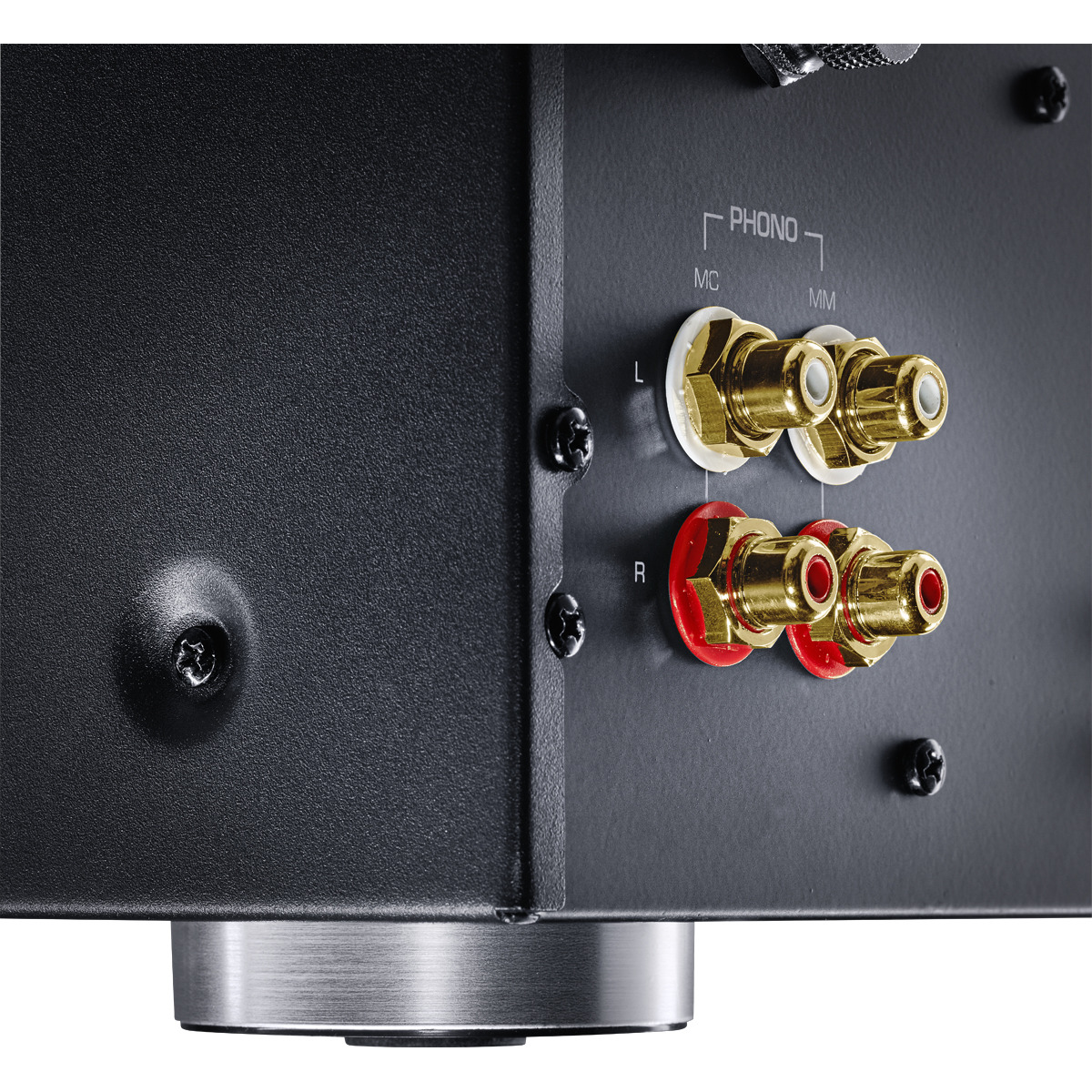 Magnat MA900 High-End Amplifier - Pacific Hi Fi