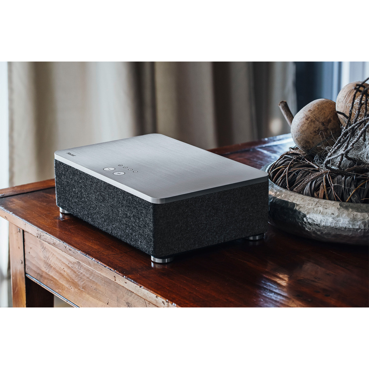 Magnat Prime One Reference Class BT Speaker - Pacific Hi Fi